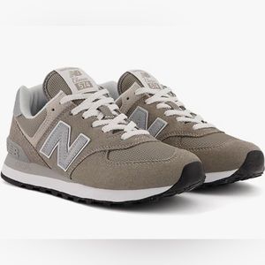 New Balance | Shoes | New Balance 547 V2 Sneakers | Poshmark
